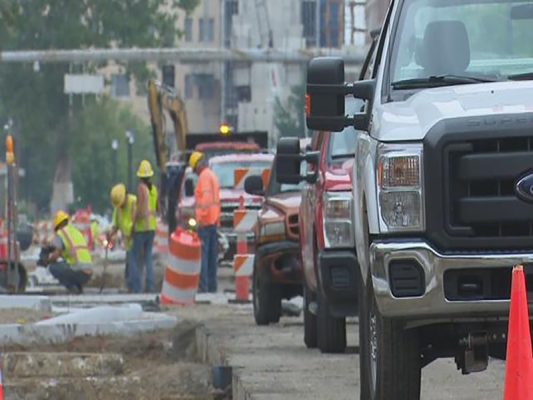 Traffic pattern change on construction-worn Cleveland Road - 95.3 MNC