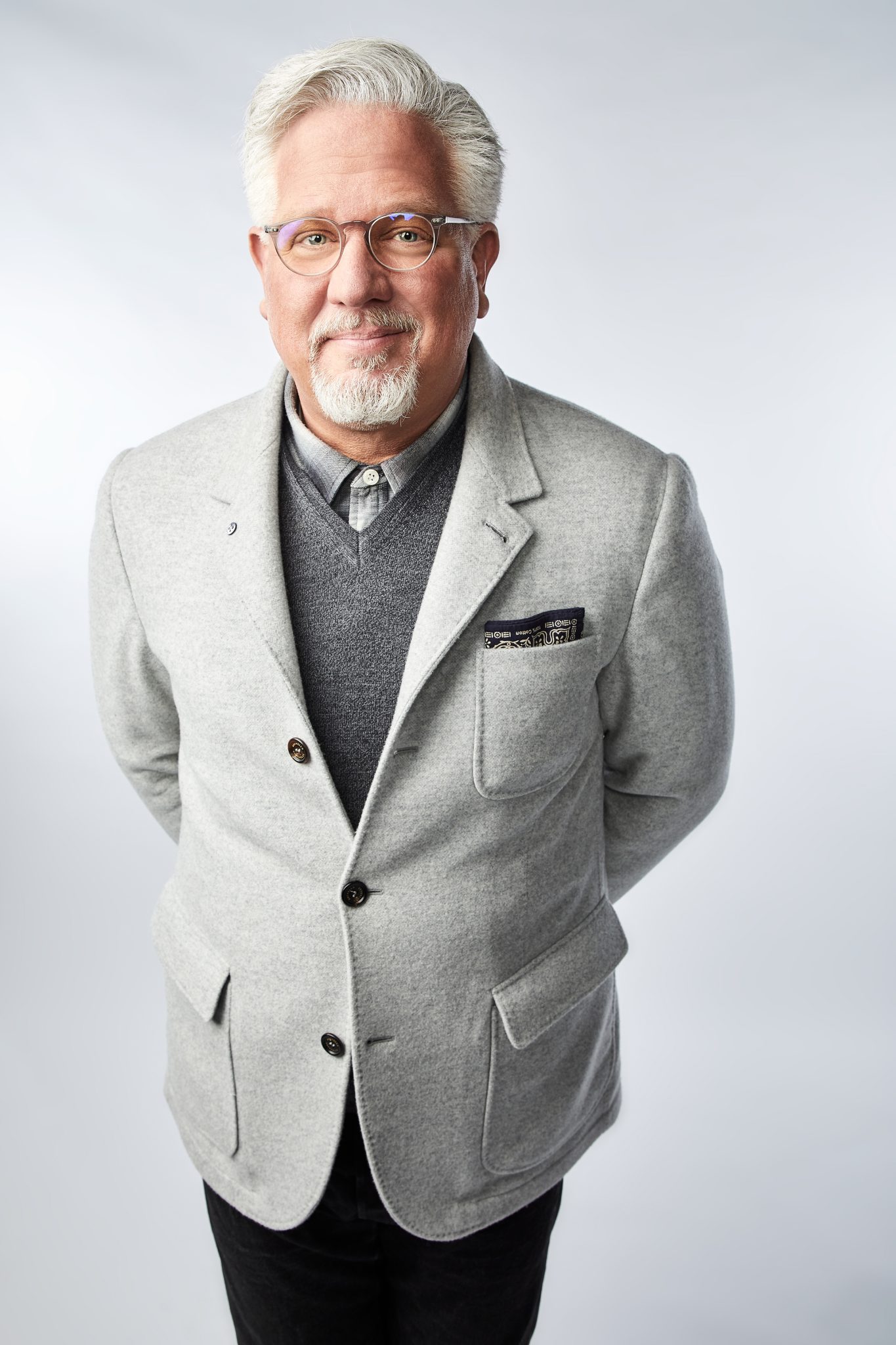 Glenn Beck part of all-new daytime lineups on 95.3 MNC, MNC Nation - 95 ...